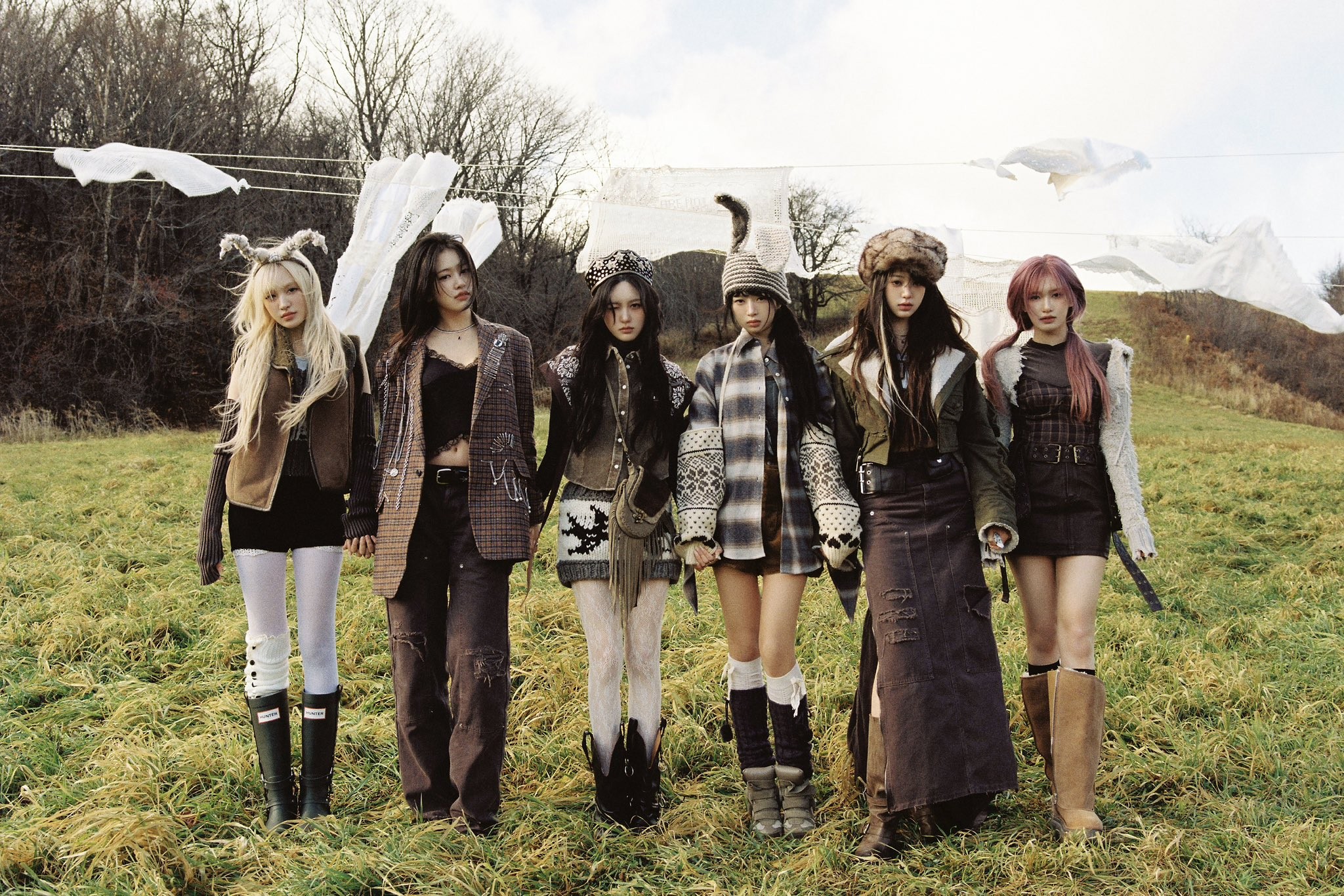 아이브(IVE) '레블 하트', 공개와 동시에 1위 행진…'세계를 사로잡았다'