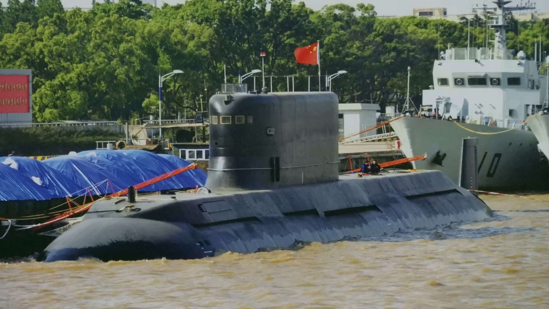 기상천외한 방식의 중국 잠수함 Type 041형 저우급 미니 공격원잠의 위력 | 군사돋보기