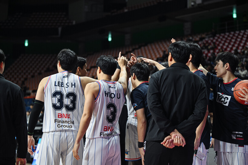 [EASL] KCC 전창진 감독 "EASL 마지막 경기, 이렇게 마쳐서 너무 아쉽다"