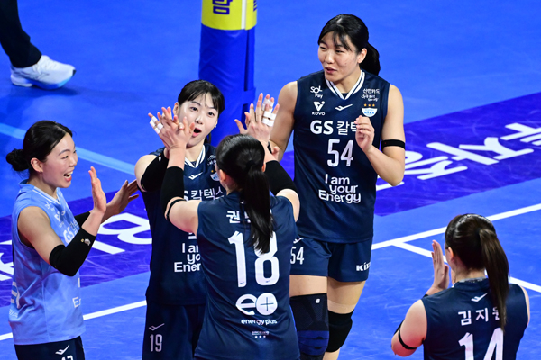 실바 미쳤다! 최하위 GS, IBK 6연패 몰아넣다 [MK화성]