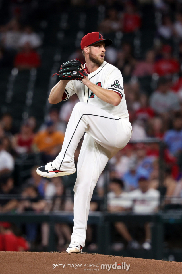 켈리→페디→다음은? KBO 13승 투수, 밀워키와 연결…"이상적인 선택지 될 수 있어"