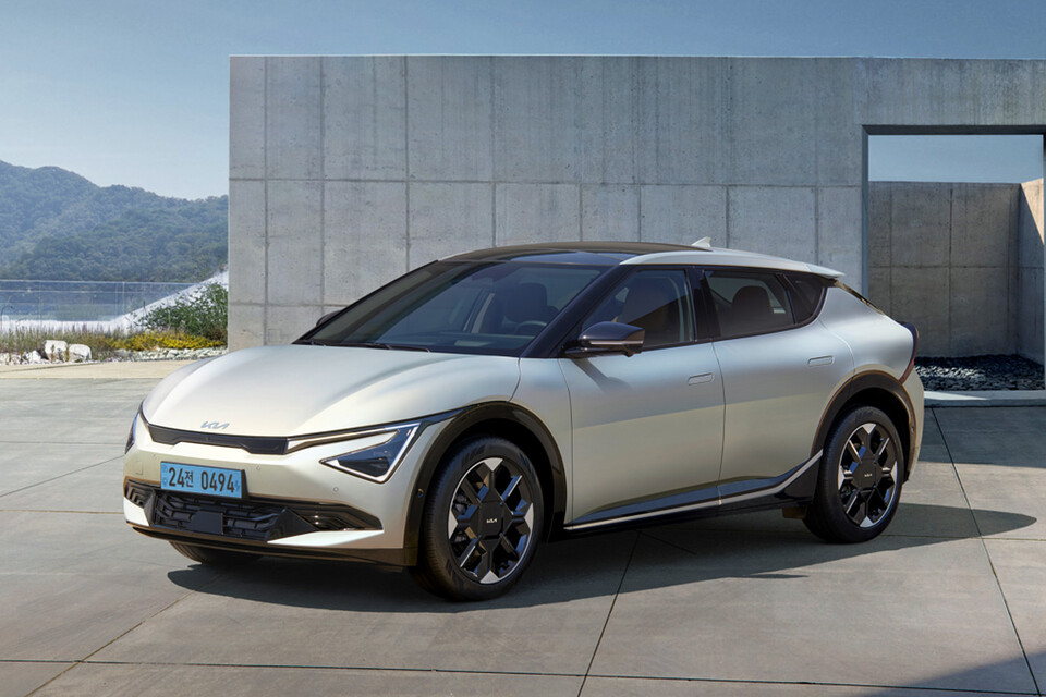 "실구매 3천만원대" 기아, 가성비 전기차 'EV6 스탠다드' 재출시 주목. BYD 견제 | M투데이