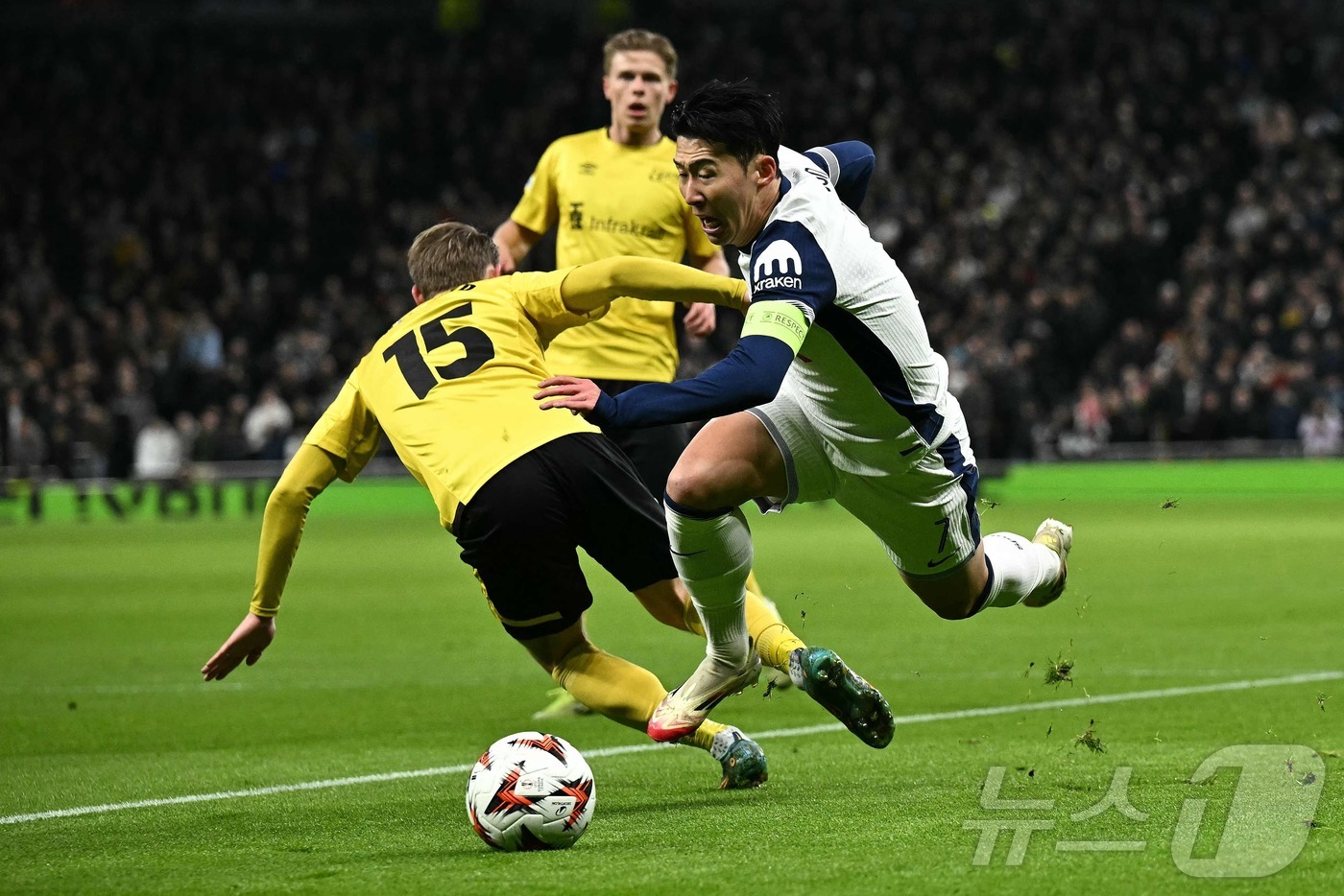 토트넘, 엘프스보리 꺾고 UEL 16강 직행…손흥민 45분 맹활약(종합)