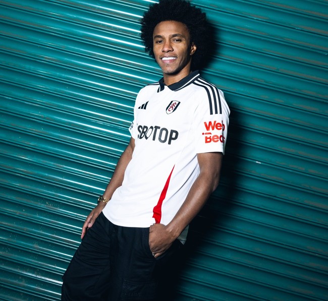 [오피셜] 36살 윙어 윌리안, 1년 만에 풀럼 복귀...올림피아코스 떠나 단기 계약 맺어