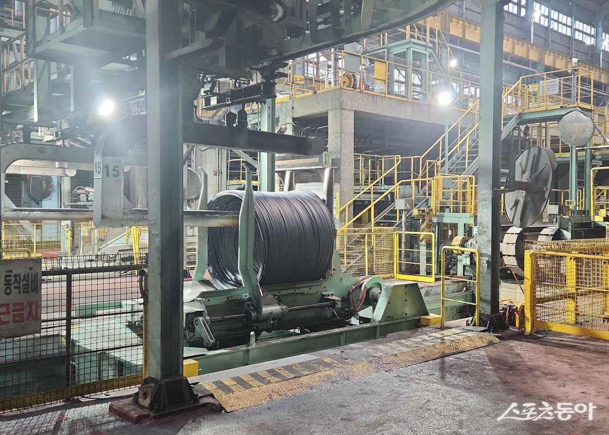 포항제철소 AI 기반 Coil Car 안전 시스템 도입