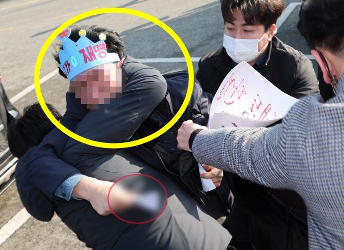 이재명 대표 습격범 2심 징역 15년…오늘 대법원 선고