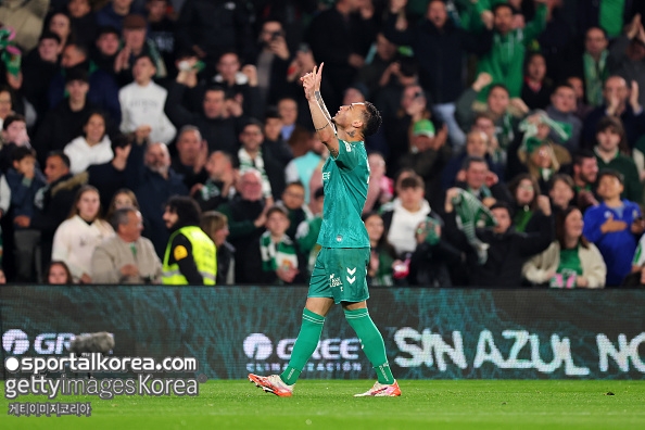 '임대 후 3G 1AS' 안토니 폭탄 발언, "맨유 떠난 후 두 발 뻗고 잔다…나 자신 되찾아"