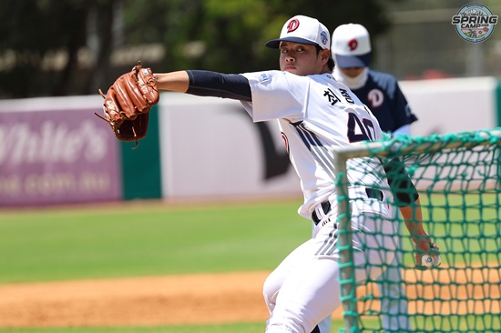 '두산→LG FA 이적' 14억 베테랑 불펜 빈자리, 이 선수가 채운다…"150km 유지·50G 출전 목표" [시드니 인터뷰]