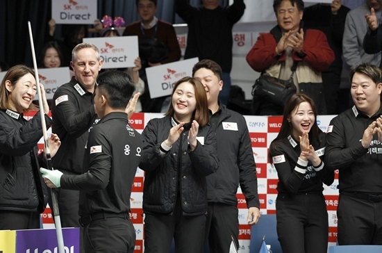 “우승까지 5부능선 넘었다” SK렌터카, 파이널 첫날 우리금융에 2연승…정상까지 D-2승[PBA팀리그]