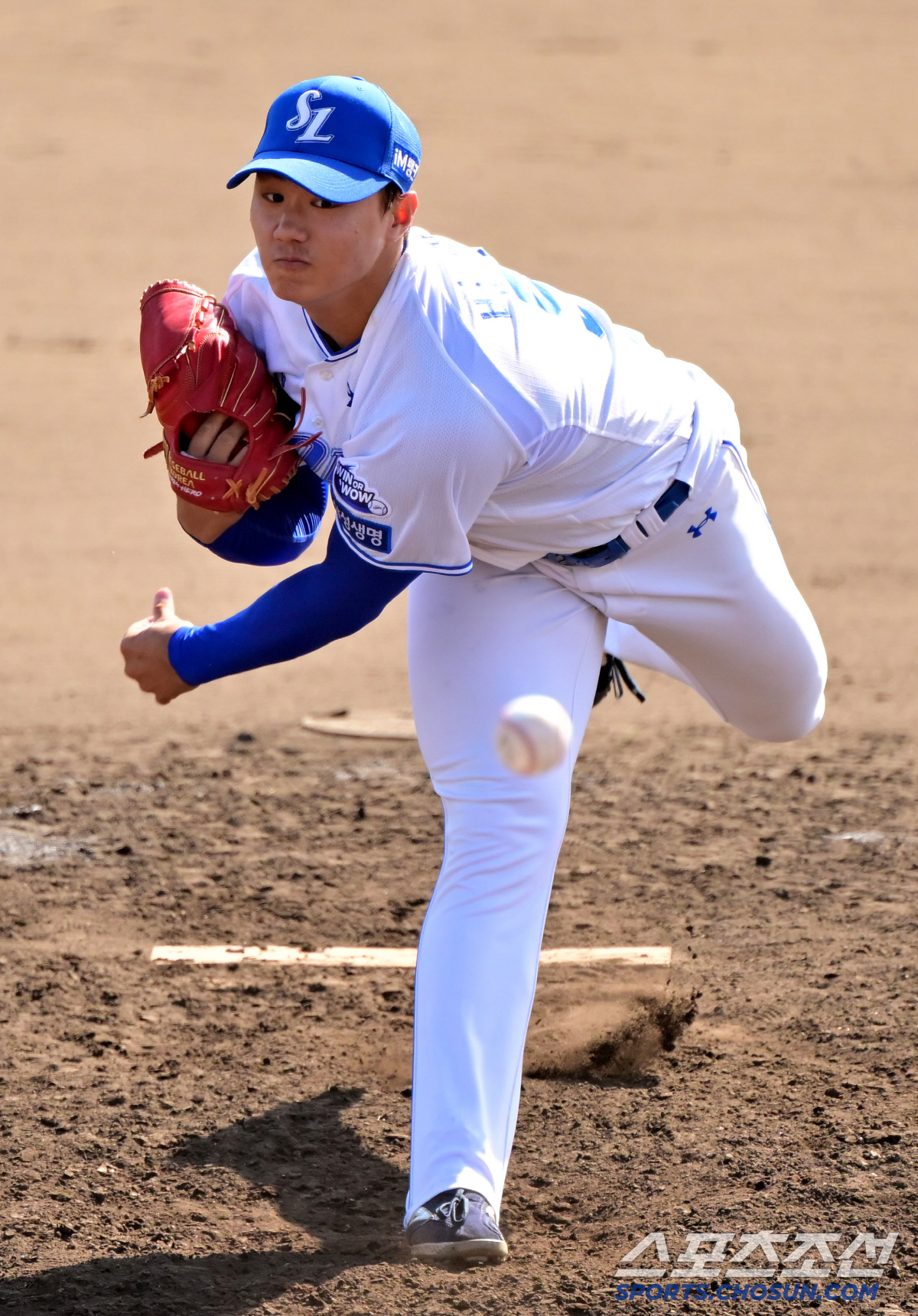 '152km 직구로 KKK!' 삼성 루키 배찬승의 1이닝 삭제투, 챔피언 KIA도 두렵지 않아[SC 오키나와 스캠]