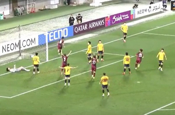 "日 챔피언은 강했다" 유효슛 0개 광주, 고베 원정서 '헤더 두 방' 맞고 0-2 패…8강 진출 먹구름[ACLE 16강 리뷰]