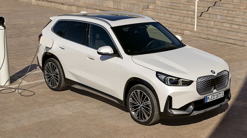 "이 정도 차이면 뭘 고를까?" 제네시스 GV60, BMW iX1과 비교해 보니 | M투데이