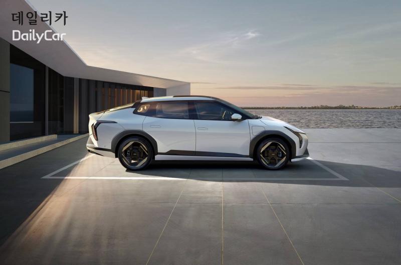 기아, 전기세단 더 EV4 계약 실시..가격은 4192만~5219만원 | 데일리카