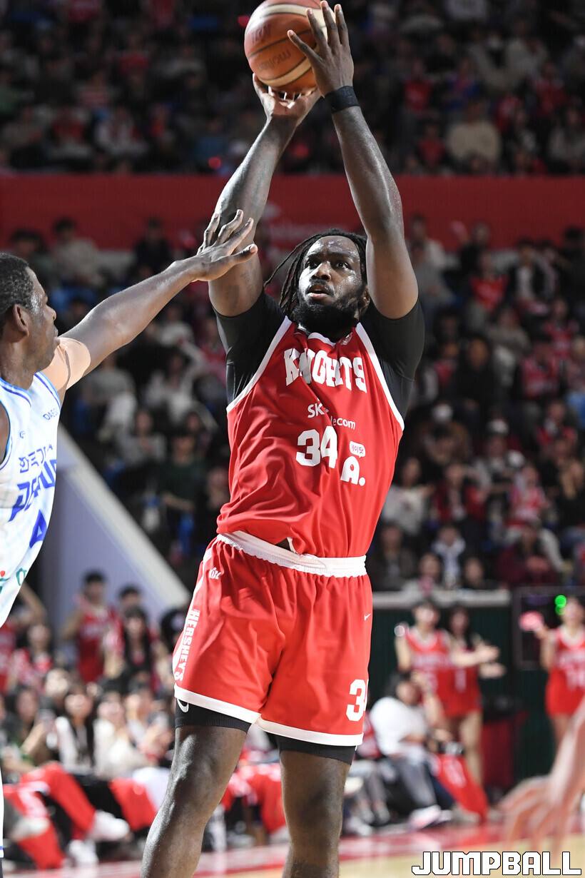 [JB 위클리 MVP] SK의 핵심, ‘MVP 정조준’ 안영준 & ‘KBL 지배자’ 워니