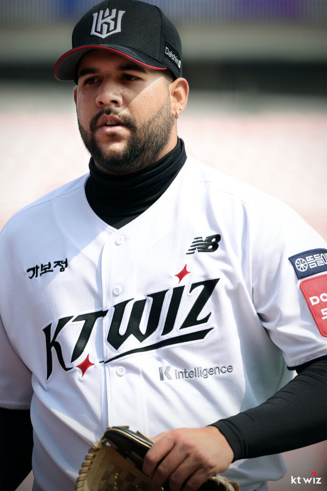 벌써 152km 쾅! '1회 KKK→3회 2실점' 강철매직은 어떻게 봤나? 친정팀 만난 좌완 에이스, 수원 비공식 데뷔전 [MD수원]