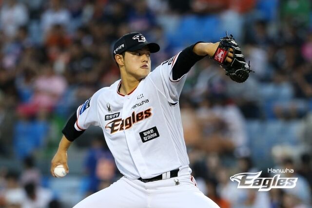 직구 평균 157km, 최고 160km! 문동주 미쳤다, 한화 팬들도 깜짝 놀랐다…역시 안 쓸 수가 없네 [MD인천]