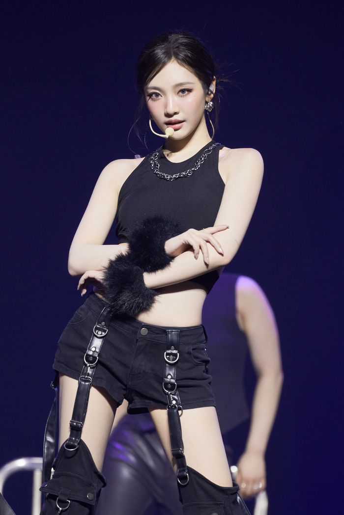 GD도 일어서서 춤췄다…에스파 앵콜콘서트에는 별들이 반짝였다 [SS현장②]