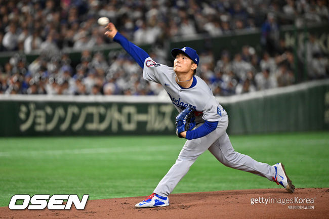 서울의 악몽, 도쿄에서 씻었다...야마모토 5이닝 1실점 '최고 158km' 포효