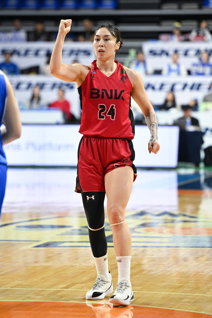 BNK, 챔프전 우승까지 '단 1승'... 안혜지·이이지마 맹활약