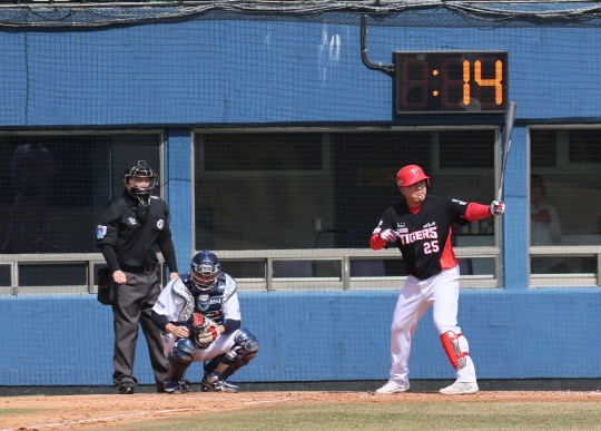 피치클록 위반 후 홈런 쳐도 무효...KBO, 22일 개막전부터 보완 규칙 적용