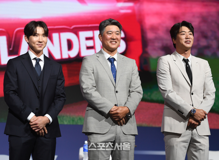 시즌 1호 매진은 문학→2만3000석 싹 팔렸다…SSG, 3년 연속 개막전 매진 [SS시선집중]