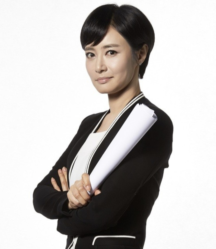 김주하, 10년만에 MBN 앵커 물러난다…특임상무 승진