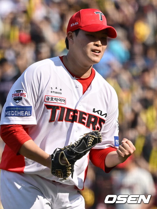 149km KK 만루 삭제 포효, 적장도 감탄...."그날로 잊는다" 멘탈도 강화, 언터처블 필승맨으로 돌아오나