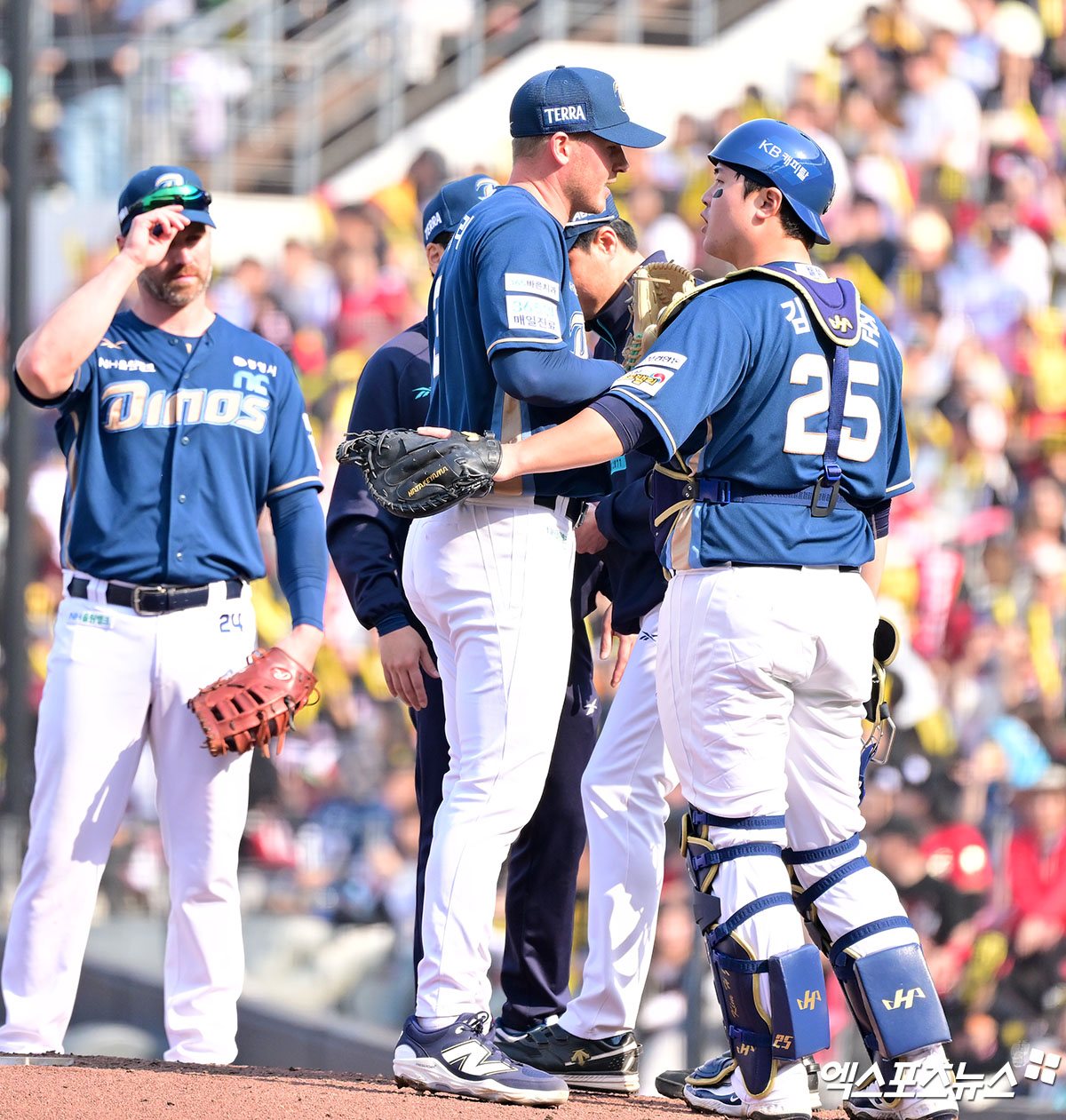 'KIA 상대 KBO 첫 승+156km 쾅' NC 라일리 "내 공 믿고 던졌어, 직구 구속 만족" [광주 현장]