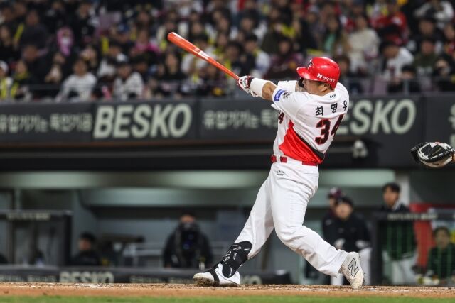 KIA가 박찬호 보고 놀란 가슴을 홈런 5방 보고 진정했다→키움 11-6 제압→나성범·최원준·나성범·최형우·위즈덤 폭발→올러 155km로 첫 승[MD광주]