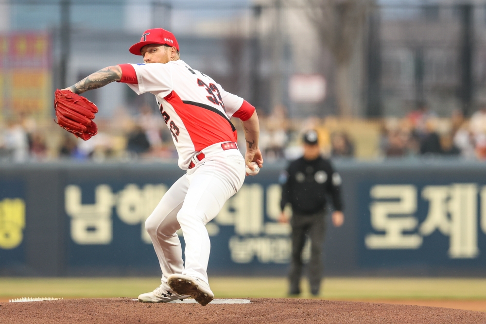 '최고 155km+무사사구' KIA 새 외인 투수 올러, KBO 데뷔전서 '합격점' [광주 현장]