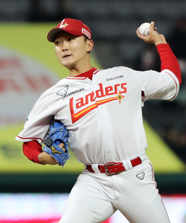 'KKKKKKKK+4⅓이닝 노히트' 5선발보다 잘 던지는 후보! 김건우, 데뷔 첫 승…SSG 유통더비 '위닝시리즈' [MD인천]
