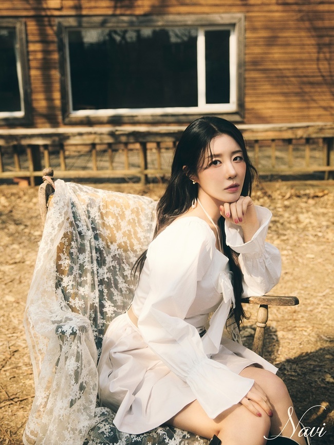 나비, 1년 6개월만 컴백…4월 7일 신곡 ‘별짓 다 해봐도’ 발매 [공식]