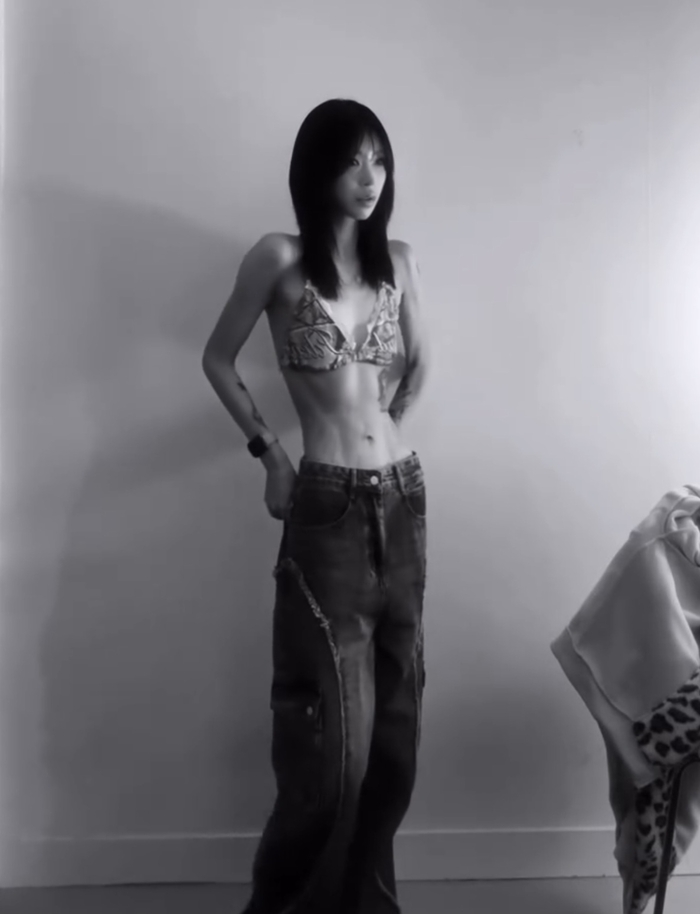 할미 품에 안긴 추니→뼈말라 인증샷까지” 최준희, 인생 인화 중