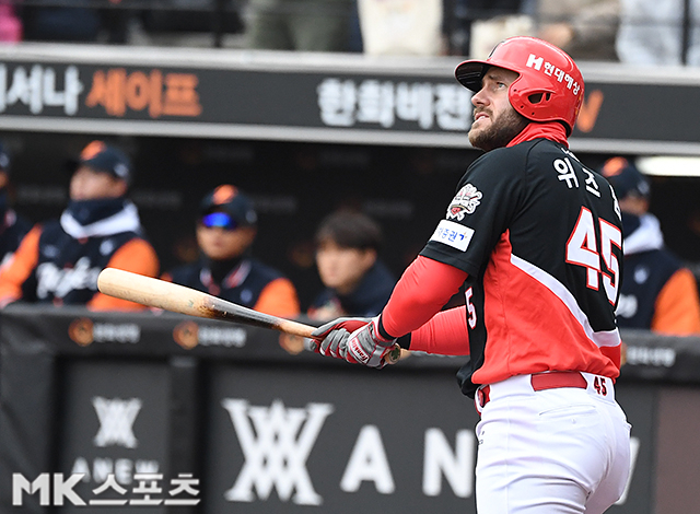 ‘KBO리그 적응 끝났다!’ KIA 위즈덤, 한화 류현진 상대 동점 솔로포 ‘쾅!’…3G 연속 홈런 [MK대전]