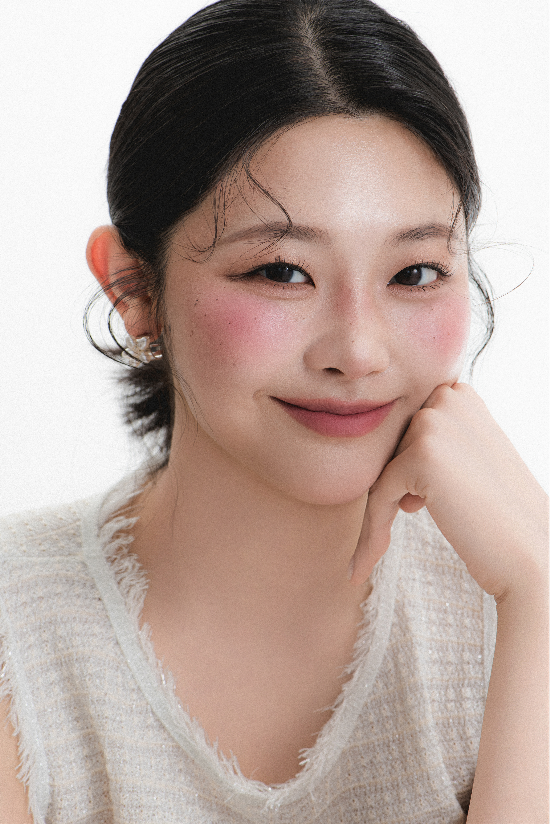 ‘솔로지옥3’ 최혜선, 새 프로필 공개…‘독보적 매력’ 발산