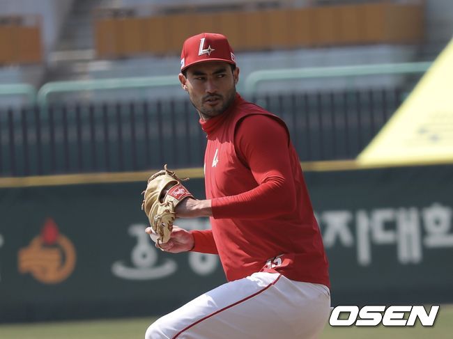 ‘152km 쾅!’ 박찬호 닮은꼴 외인에이스, 첫 라이브 피칭→5일 2군 등판 “하루라도 빨리 등판하고 싶어”