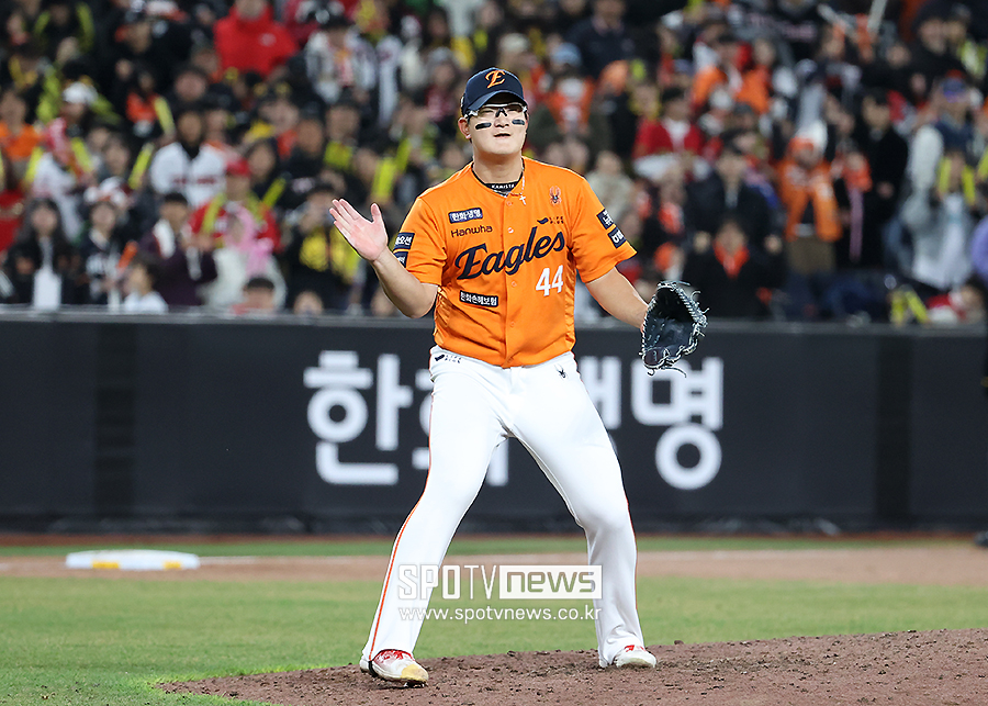 한화 23SV 인간승리 마무리 충격 2군행에도…158km 국가대표 영건이 있어 끄떡 없다