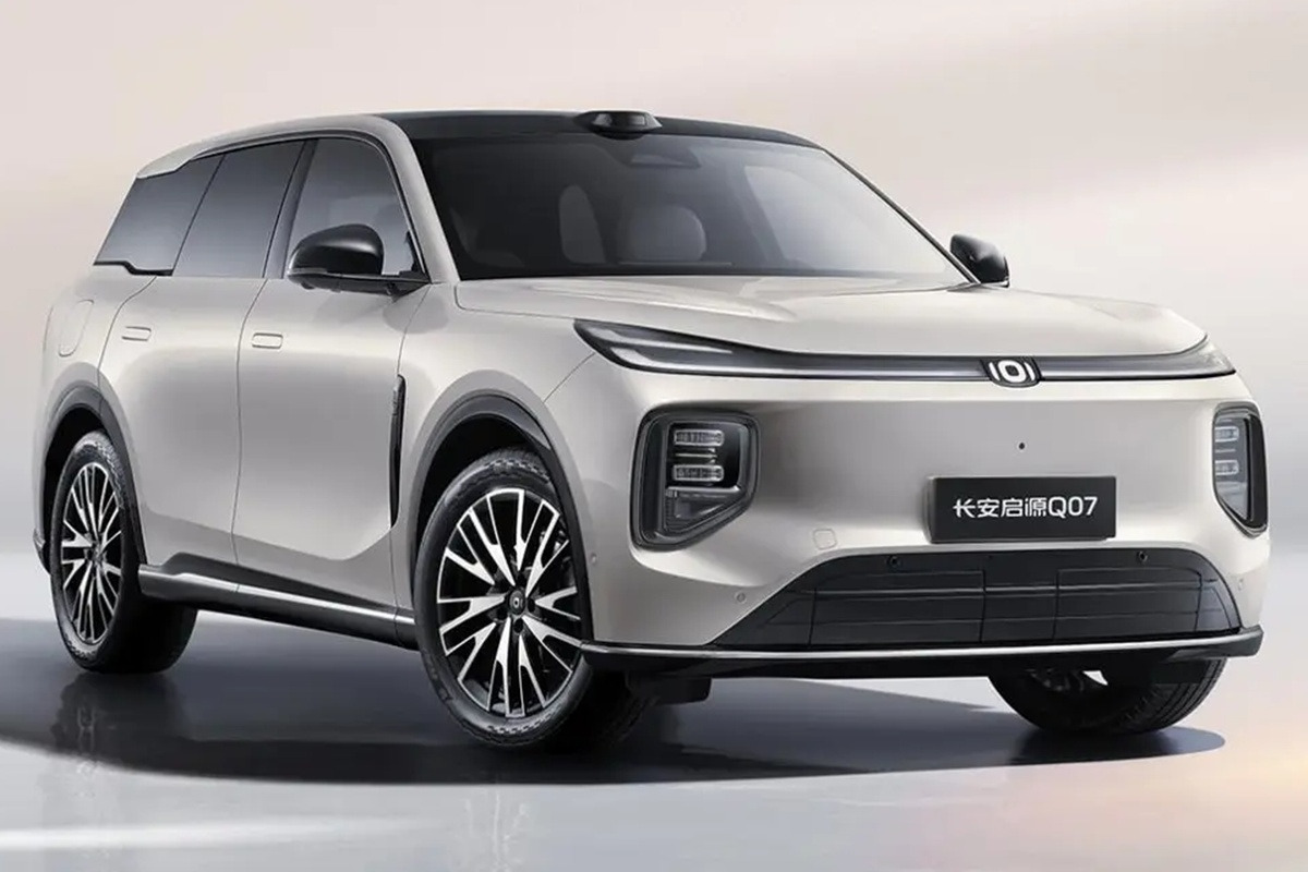 “쏘렌토보다 싼데 옵션은 상위급?”… NEVO Q07, PHEV SUV 신흥 강자 될까 | 뉴스데일리웹