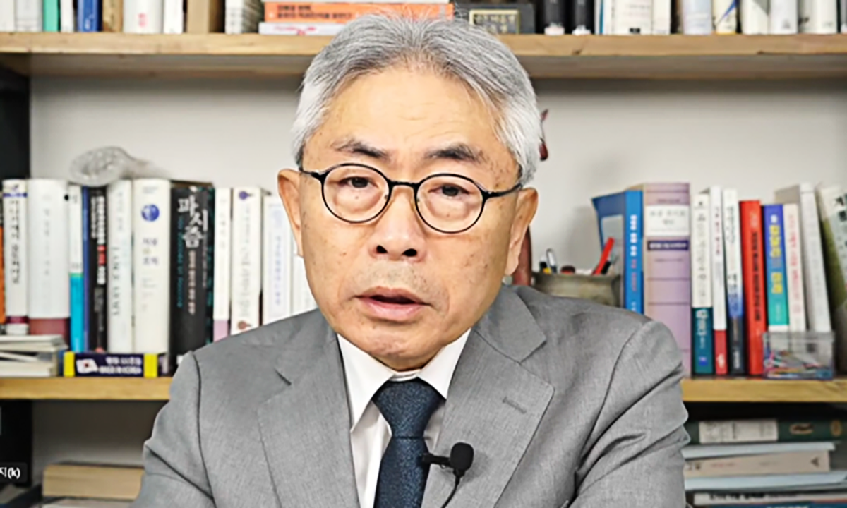 “간신배 한덕수, 尹 은밀한 지령 수행”… 정규재, ‘이완규 지명’ 韓 맹비난