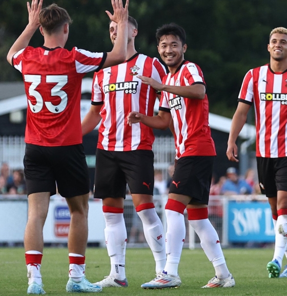 EPL 최악의 영입, 日 수비수였다니... 英 "PK 왜 이렇게 많이 내줘" 다시 2부로 "공격P도 15→2개로 하락"