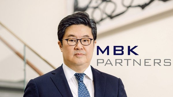 MBK 찔끔 사재, 구제안 감감…홈플 사태 부담은 금융권·투자자 몫