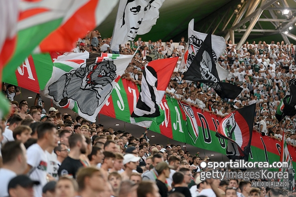 ‘다들 얼음!’ 첼시, UECL 8강 3-0 대승에도 초긴장 상태→“유니폼 절대 입지 마라” 유럽서 가장 잔혹한 서포터즈 때문