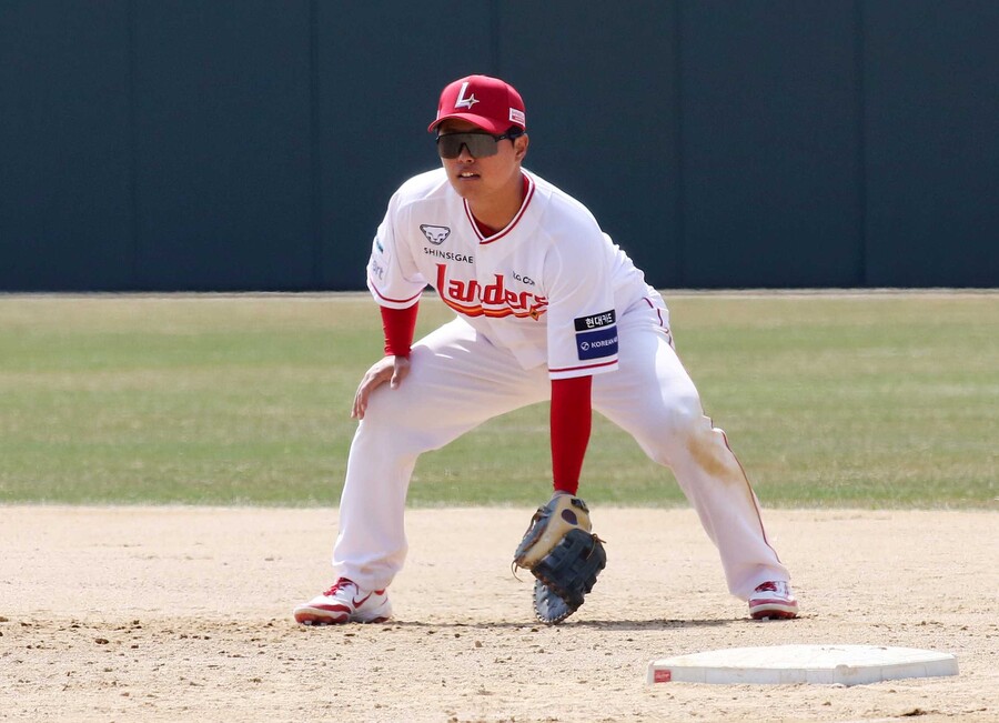 택시비 46만원 전혀 아깝지 않네… 2G 3타점에 당찬 스윙, SSG 1루 경쟁 불 붙이나