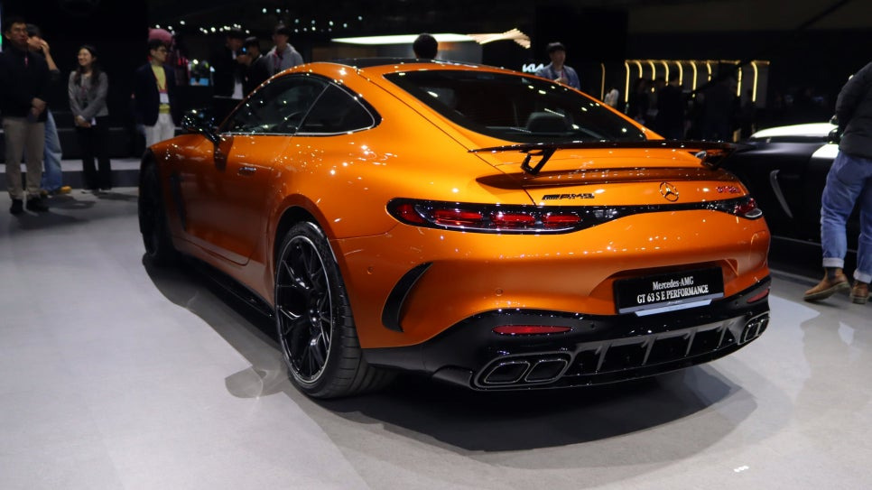 "역시 벤츠다!" 메르세데스-벤츠 AMG GT 2세대, GLE·GT·G클래스에 시선 집중 | 유카포스트