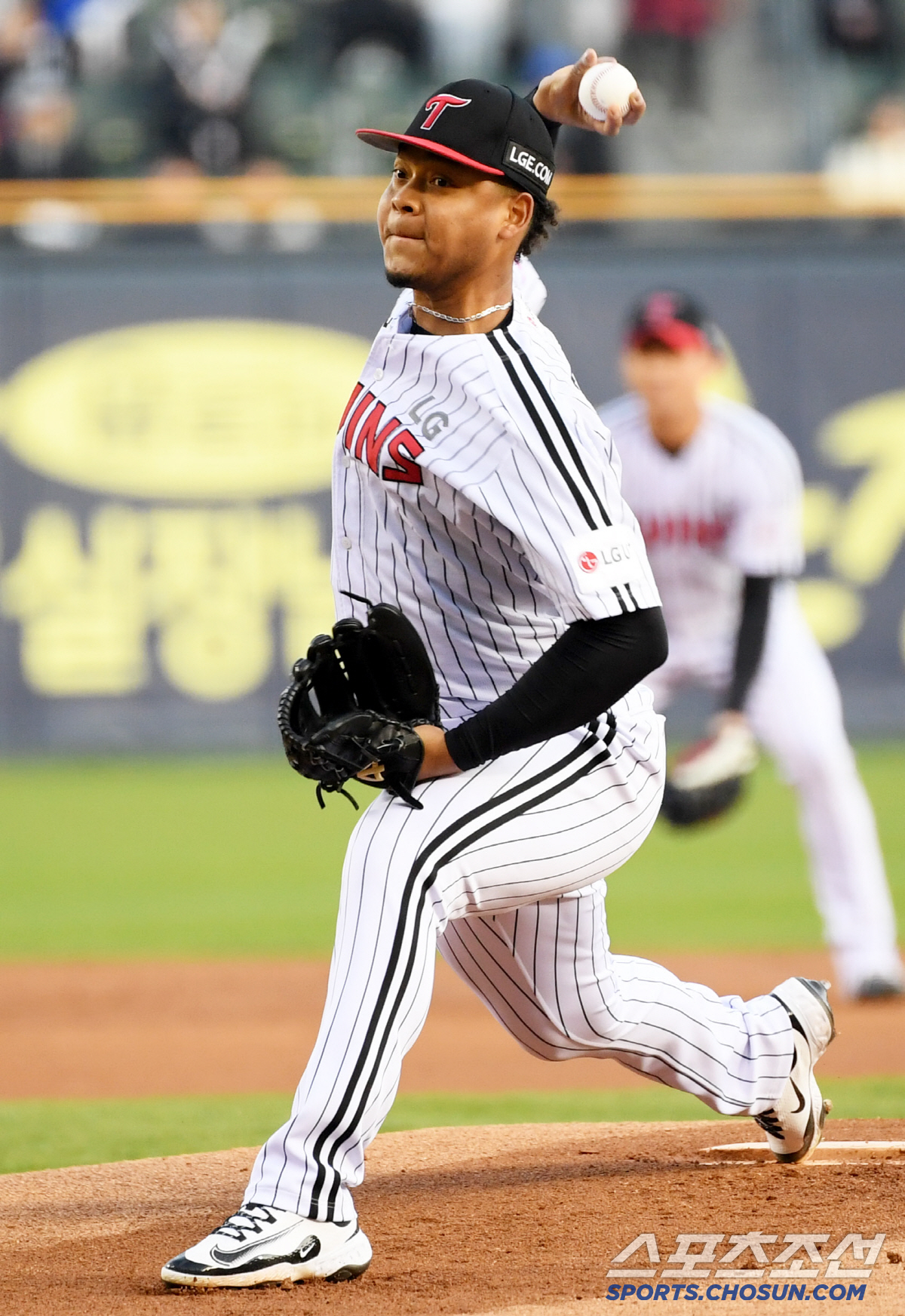 '1회부터 151km 찍더니...' 6이닝 9K 노히트. '엘동원' 잠실서 부활. "극복한 것 같다"[잠실 인터뷰]