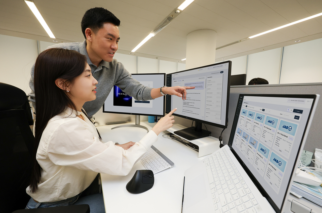 KT, 국내 최초 LLM 플랫폼 수출