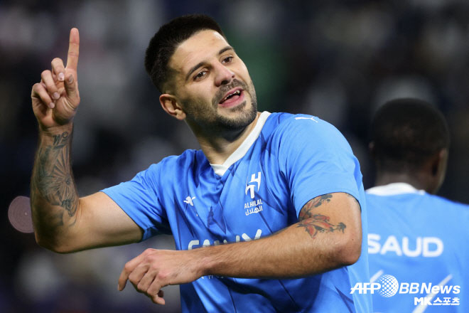 EPL 출신 미트로비치와의 맞대결? ‘팔방미인 GK’ 김경민 “19일 서울 원정 마친 뒤부터 철저히 분석할 것” [이근승의 믹스트존]