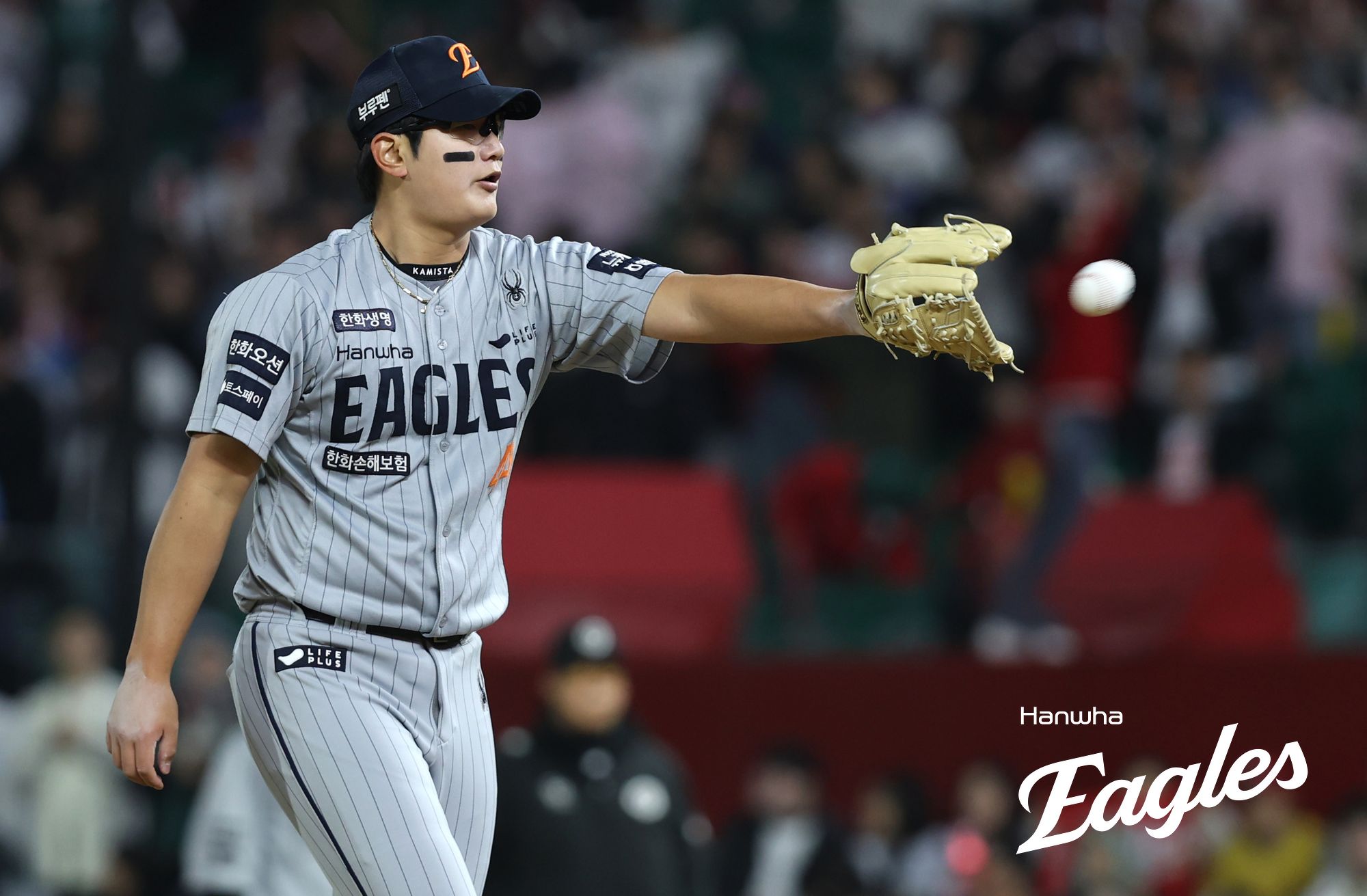 세금 납부 완료? '157km' 마무리, 11G 연속 무실점이라니…'전체 1순위 영건' 한화 고민 시원하게 해결했다 [인천 현장]