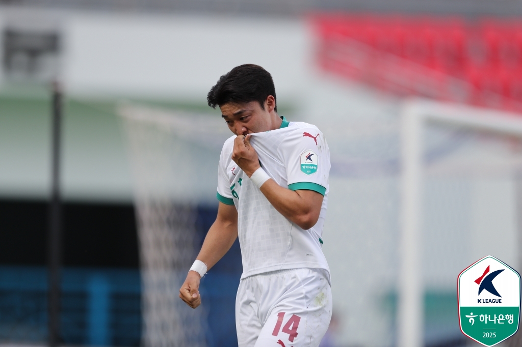 [K리그1 9R] '김준범·주민규 릴레이 골' 대전, 적지서 김천 2-0 격파…2위와 2G 차→'승점 20' 고지 달성