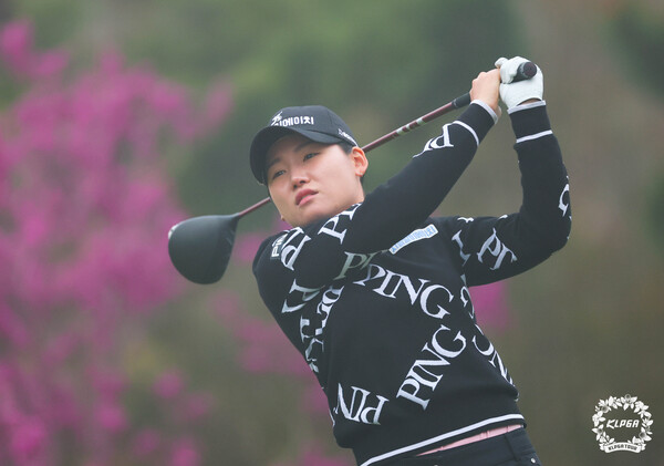 난생처음 챔피언조 우승 경쟁하는 오경은 "밝은 모습으로" [KLPGA]